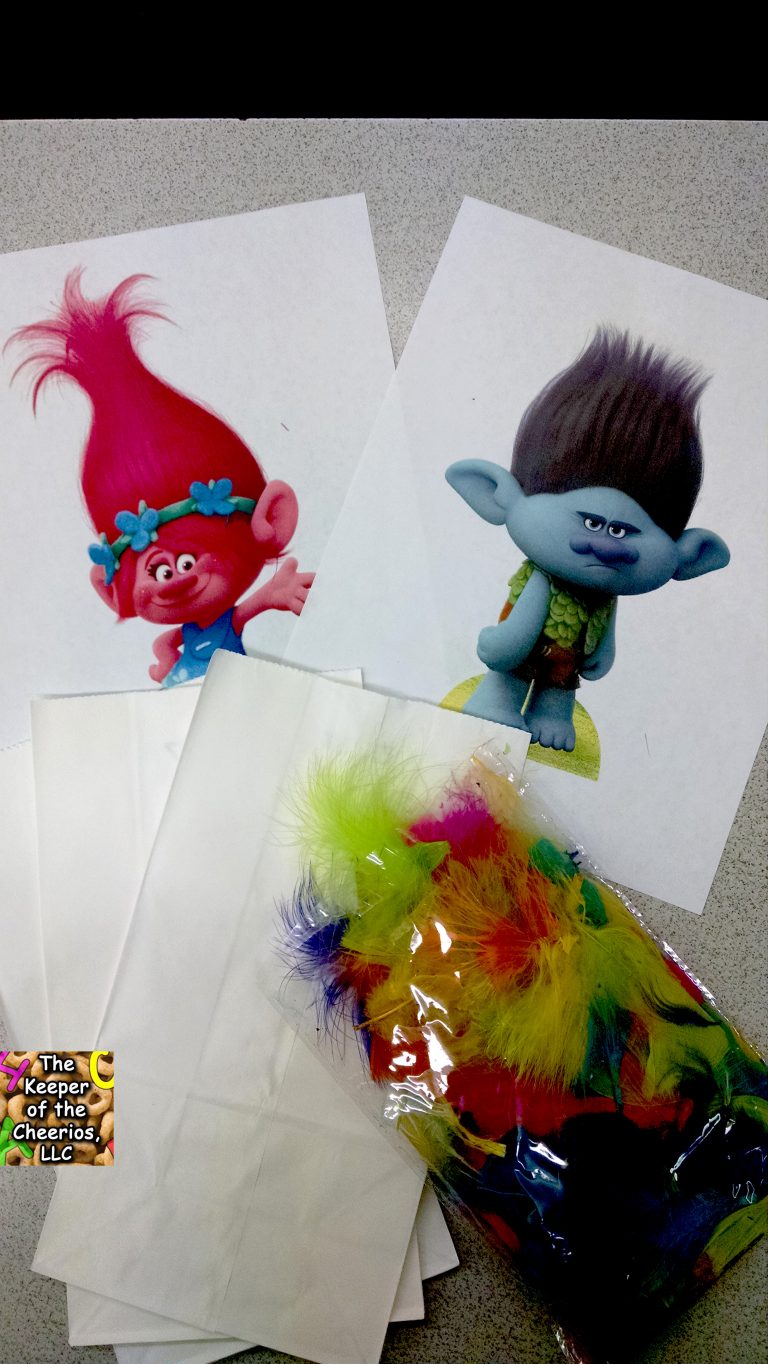 TROLLS PARTY FAVOR BAGS - The Keeper of the Cheerios