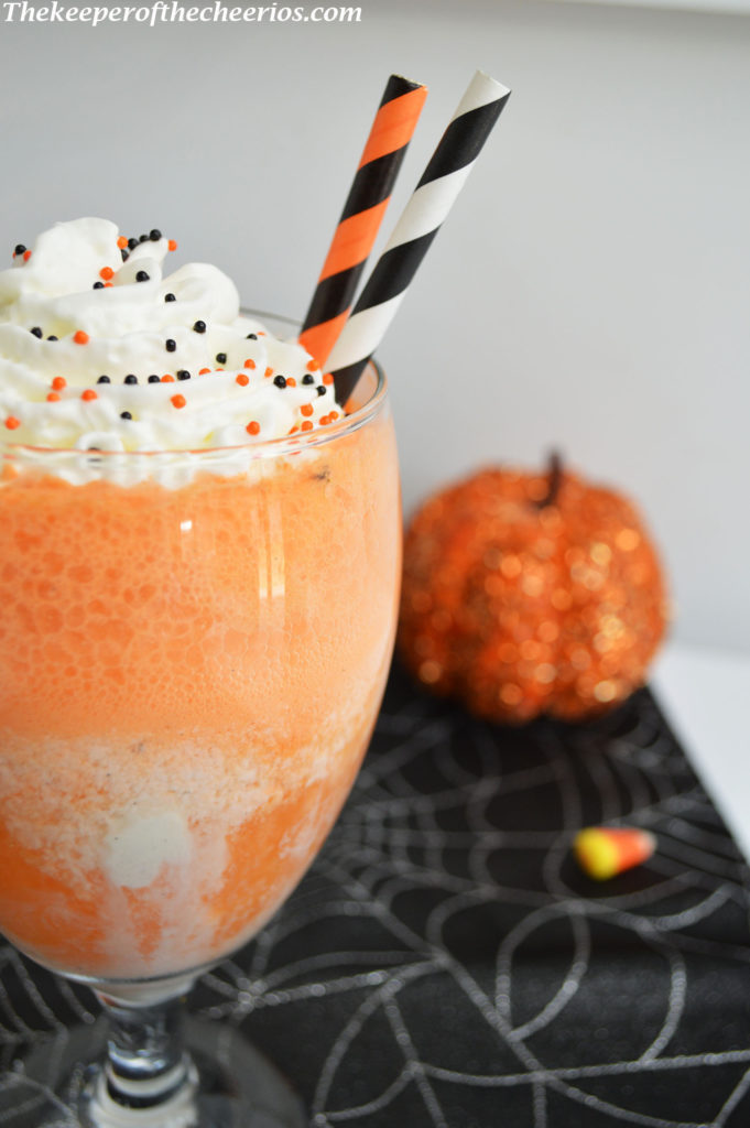Candy Corn Floats - The Keeper of the Cheerios