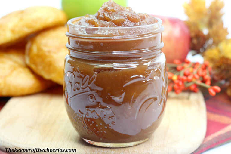 Salted Caramel Apple Butter - The Keeper of the Cheerios