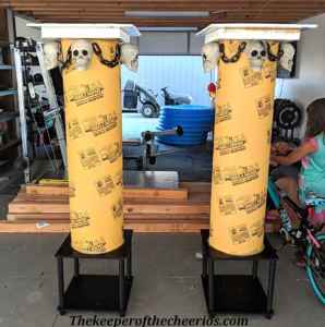 Spooky Halloween Pillars - The Keeper of the Cheerios