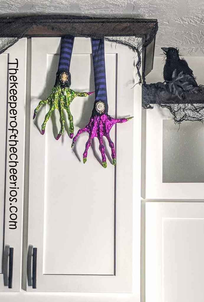 DIY Halloween Hanging Witch Hands - The Keeper of the Cheerios