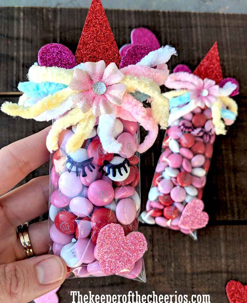 Unicorn Valentines Day Treat Bags - The Keeper of the Cheerios