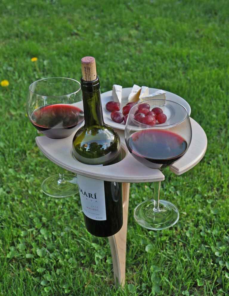 Outdoor Wine Tables - The Keeper of the Cheerios