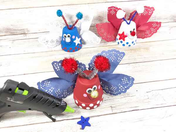DOLLAR STORE CLAY POT PATRIOTIC BUGS - The Keeper of the Cheerios