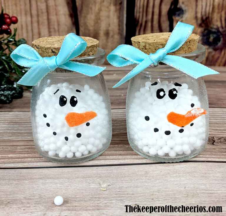 Snowman Snow Globe Shaker Jars - The Keeper of the Cheerios