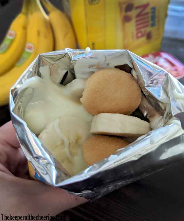 Walking Banana Pudding Dessert - The Keeper of the Cheerios