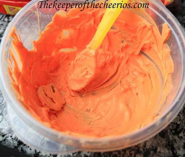 Scarecrow Nutter Butters - The Keeper of the Cheerios