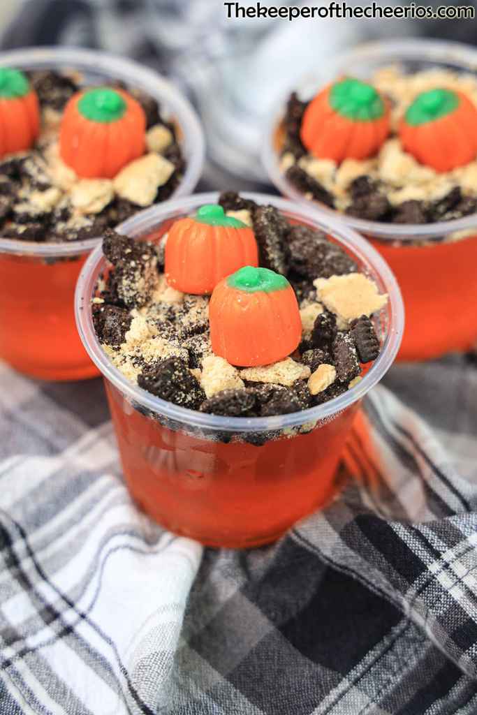 Pumpkin Patch Jello Shot - The Keeper of the Cheerios